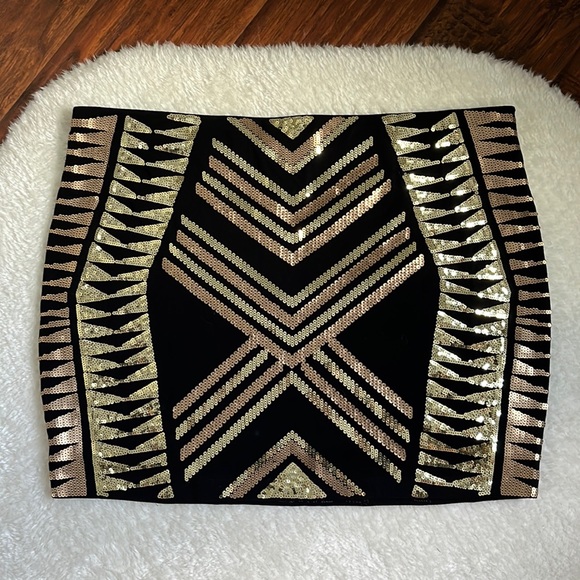 Express | Skirts | Express Art Deco Sequin Mini Skirt | Poshmark